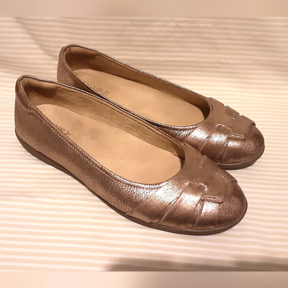 Naturalizer | Shoes | Naturalizer Gold Ballet Flats | Poshmark